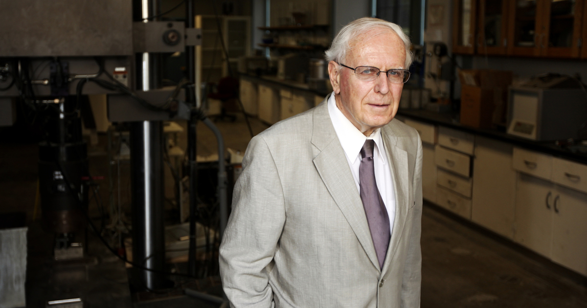 Zdeněk P. Bažant Elected to Academy of Athens | News | Northwestern ...