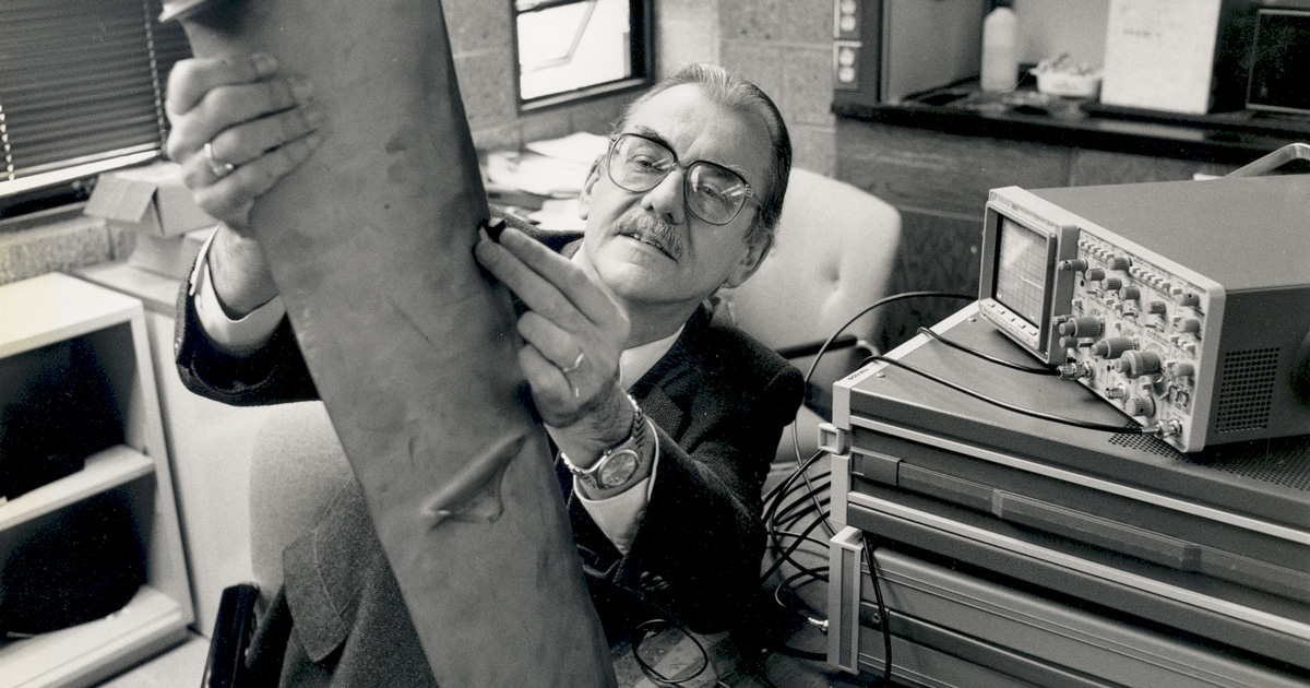 Professor Emeritus Jan D. Achenbach Passes Away | News | Northwestern ...