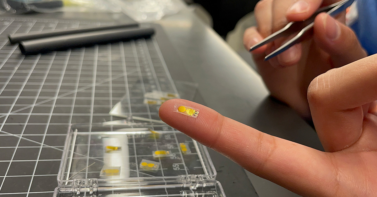 First Device to Monitor Transplanted Organs Detects Early Signs of ...