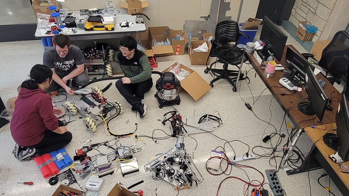 Northwestern Robotics Team Demonstrates Mocobots to Tech Leaders | News ...